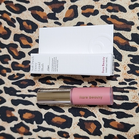 Rare Beauty | Makeup | Rare Beauty Hope Deluxe Sample | Poshmark